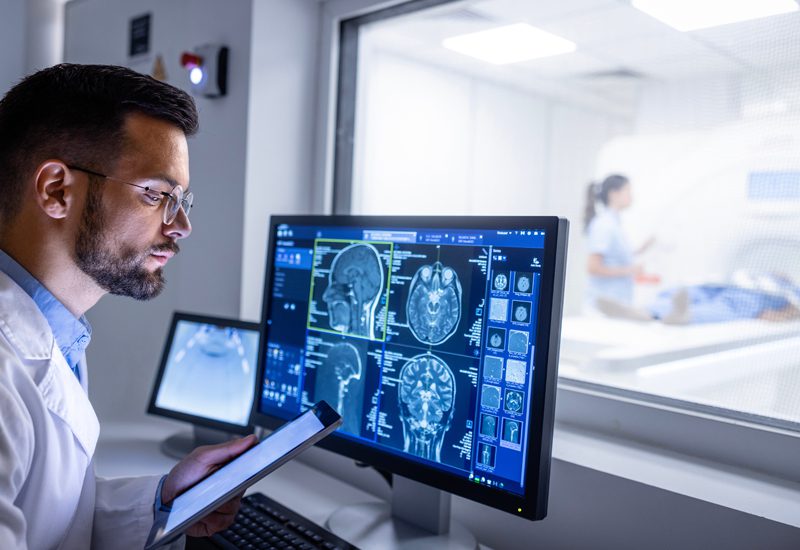 Advanced Radiology - Magnetic Resonance Imaging (MRI)